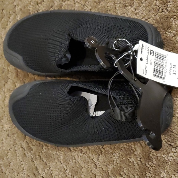 Wave Zone | Shoes | Boys Wave Zone Knitted Logan Water Shoes Size 1 ...
